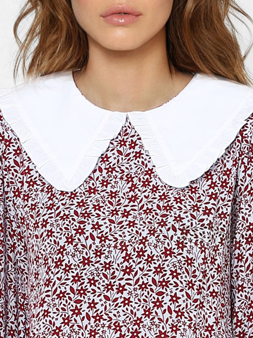 White Floral Peter Pan Collar Top