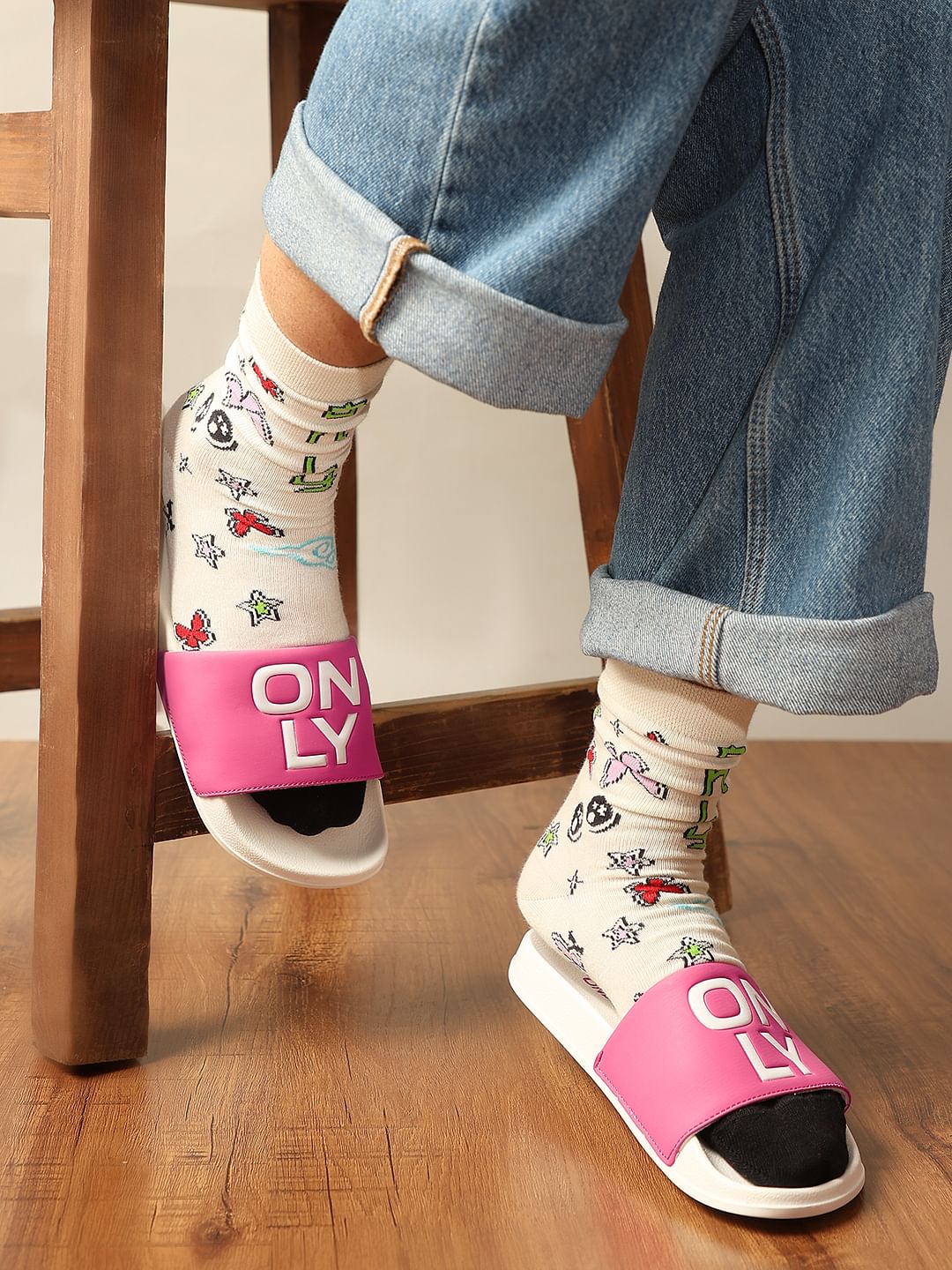 Pink Logo Print Pool Sliders